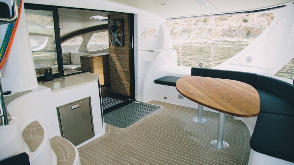 X5 PLUS Exterior - X5 Plus - Xquisite - Award Winner Catamaran