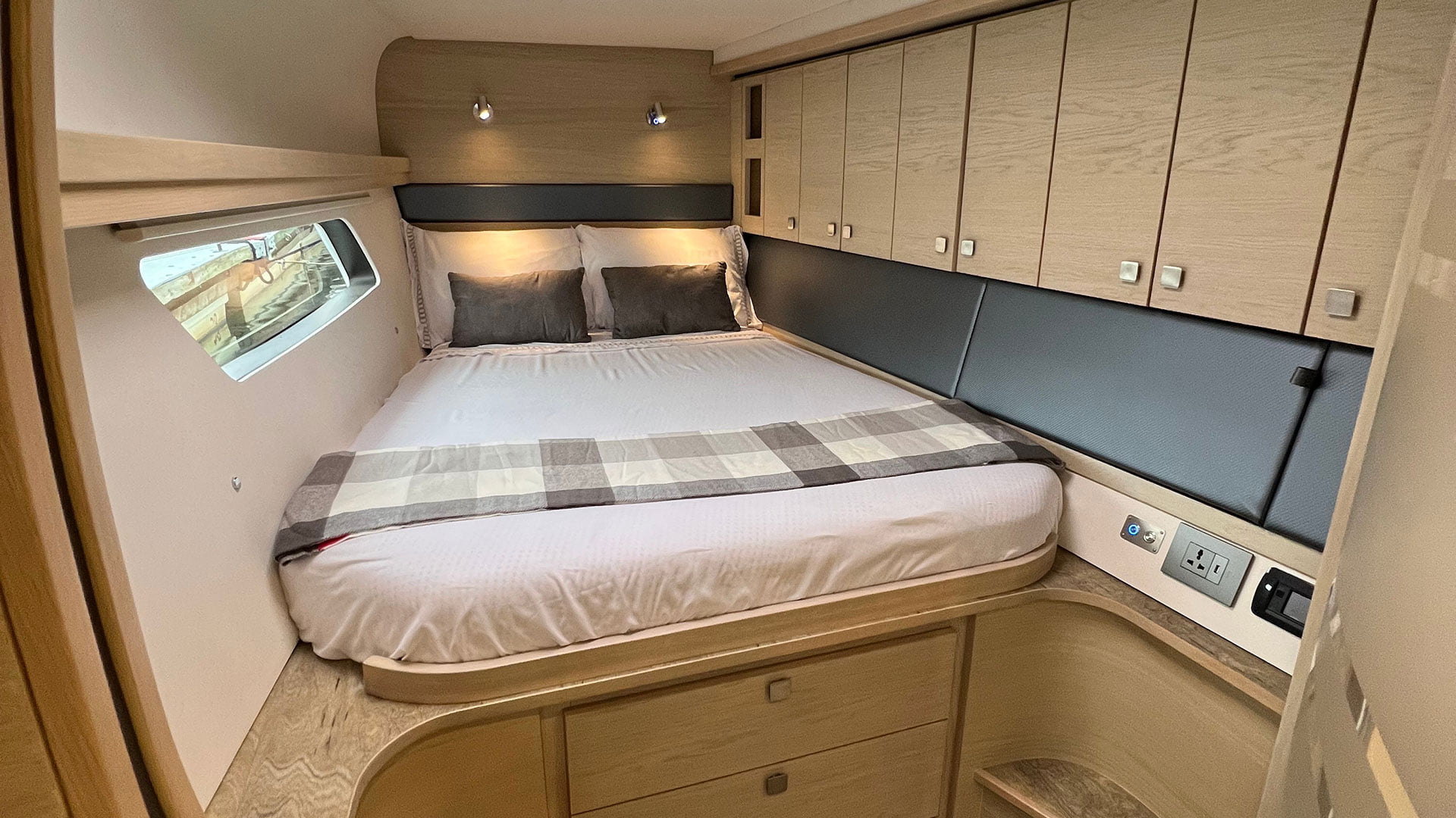 X5 Plus Interior - X5 Plus - Xquisite - Award Winner Catamaran